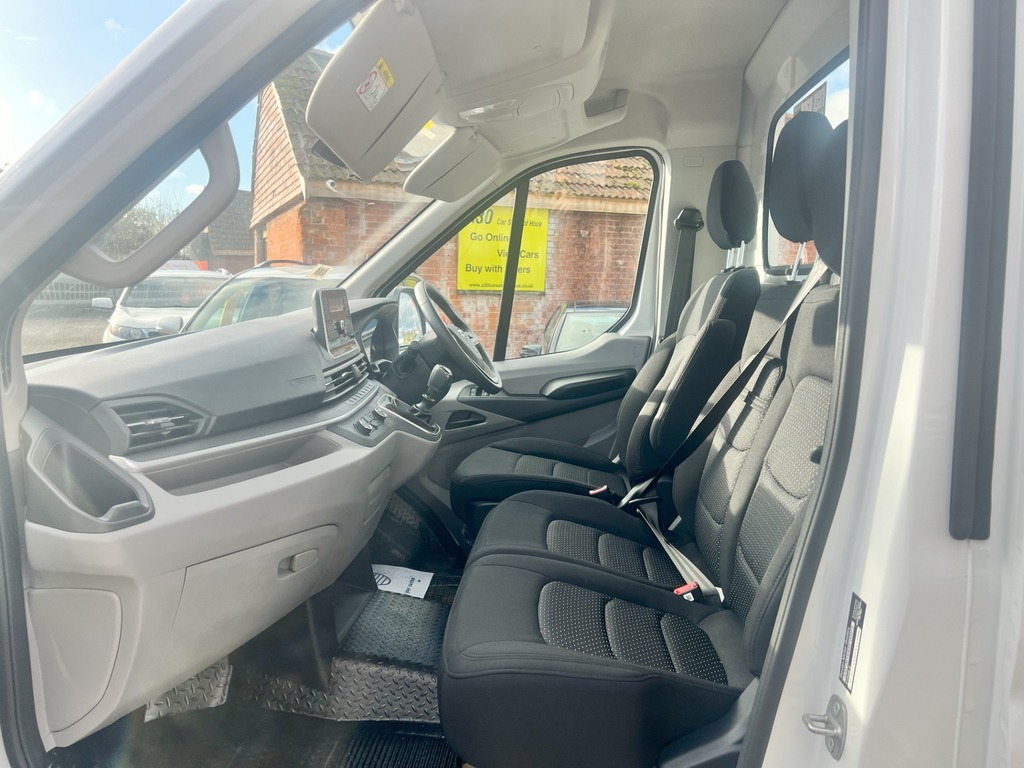 New MAXUS DELIVER 9 2.0 D20 RWD L3 Euro 6 (s/s) 2dr FLATBED, , 0.0 ...